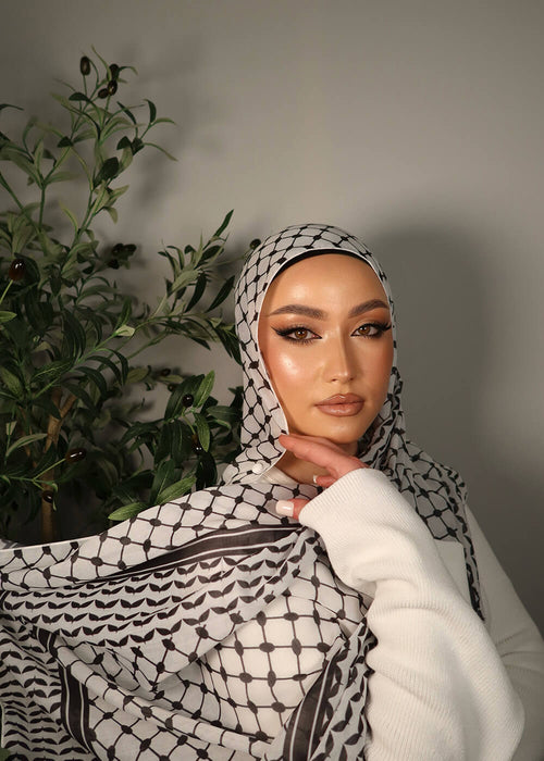Keffiyeh Modal Hijab - Black Print